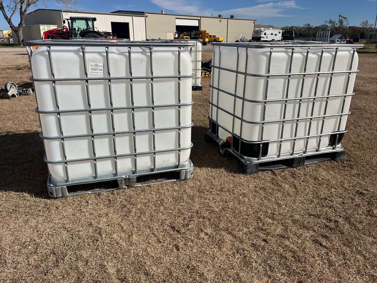 (2) Liquid Transfer Totes - Gavel Roads Online Auctions