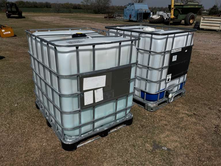 (2) Liquid Totes - Gavel Roads Online Auctions