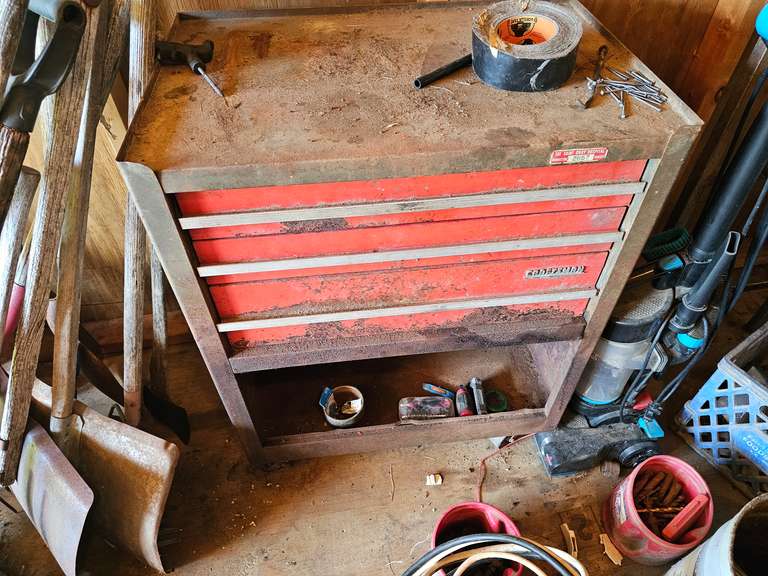 Craftsman Drawered Metal Tool Box - Gavel Roads Online Auctions