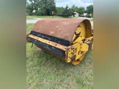Roller/Packer - Gavel Roads Online Auctions
