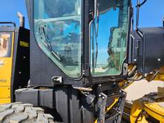 2010 Caterpillar 12M Motor Grader - Gavel Roads Online Auctions