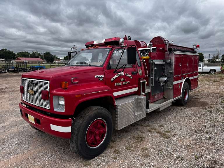 1991 Chevy Kodiak Fire Truck - Gavel Roads Online Auctions