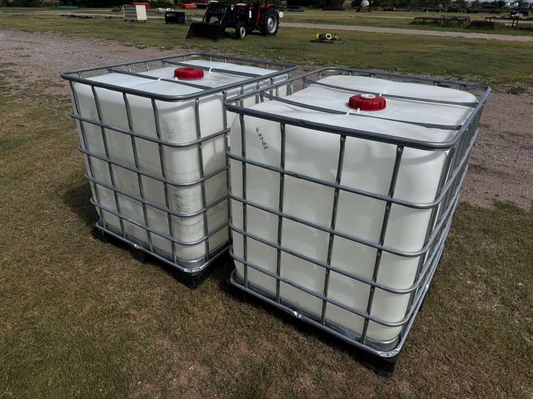(2) Liquid Transfer Totes - Gavel Roads Online Auctions
