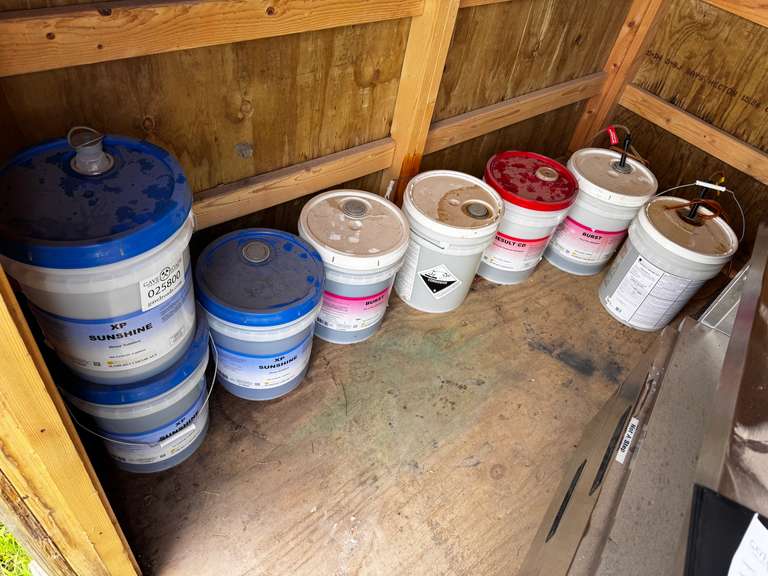 Assorted Buckets of Cleaning Solution - Gavel Roads Online Auctions