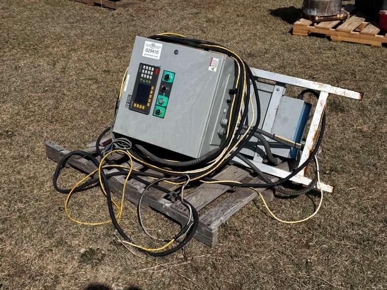 Schenck AccuRate Control & Electric Panel - Gavel Roads Online Auctions