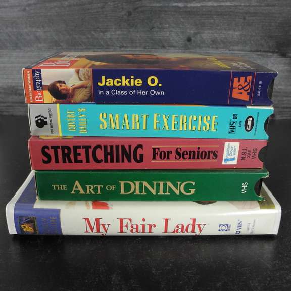 Collection of 5 VHS Tapes - GC5 Auctions