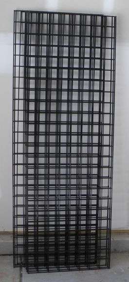 6 Pieces of Black Grid Display Wall - GC5 Auctions