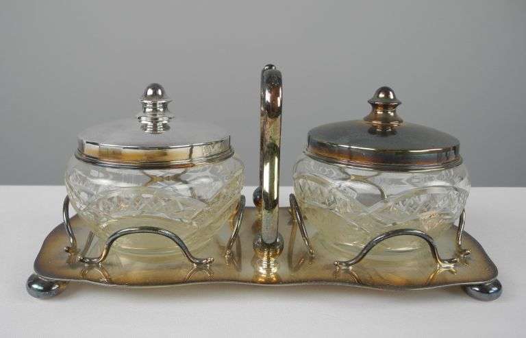 Vintage Condiment Caddy - GC5 Auctions