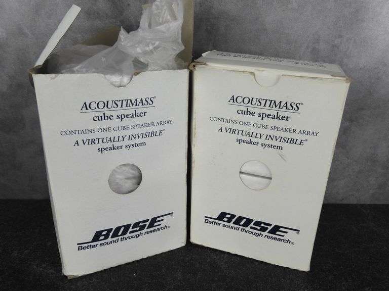 New Bose Acoustimass Cube Speaker Double Cube Array in White - GC5 Auctions