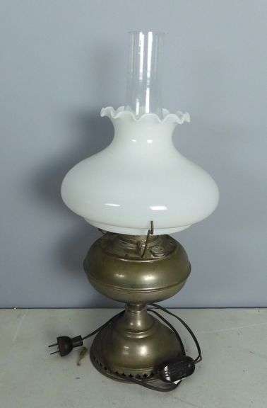 Vintage Rayo Electrified Lamp with Chimney and Shade - GC5 Auctions