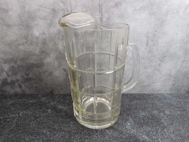 Heavy Anchor Hocking Glass Pitcher - GC5 Auctions