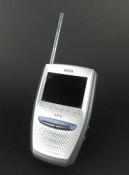 RCA Portable LCD Color TV Model 16-3062 - GC5 Auctions