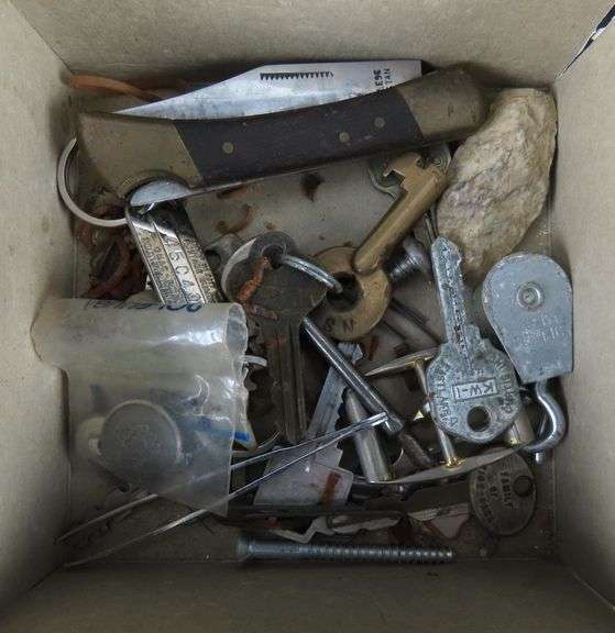 Vintage Junk Drawer Lot with Keys and Pocketknife - GC5 Auctions