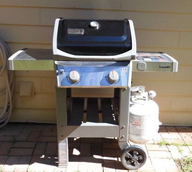Weber Spirit II Gas Grill with Tank and Cover - GC5 Auctions