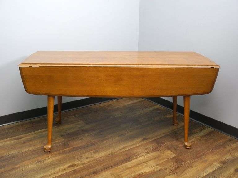 Temple-Stuart "Early American" Rock Maple Drop Leaf Table - GC5 Auctions