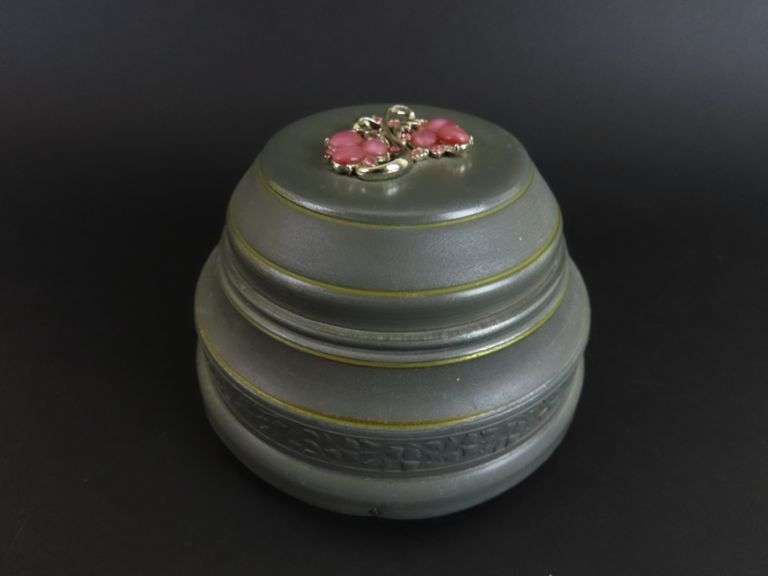 Vintage Switone Musical "Anniversary Song" Powder Holder - GC5 Auctions