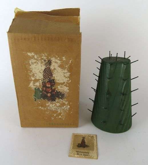 Vintage Williamsburg Apple Cone - GC5 Auctions