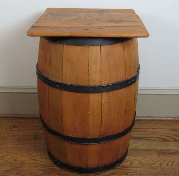 Antique Barrel with Table Top Lid - GC5 Auctions