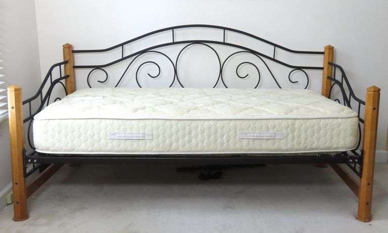 Twin Daybed - GC5 Auctions
