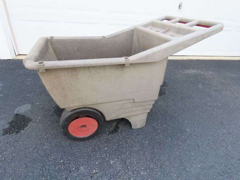 Rolling Sears Yard Cart - GC5 Auctions