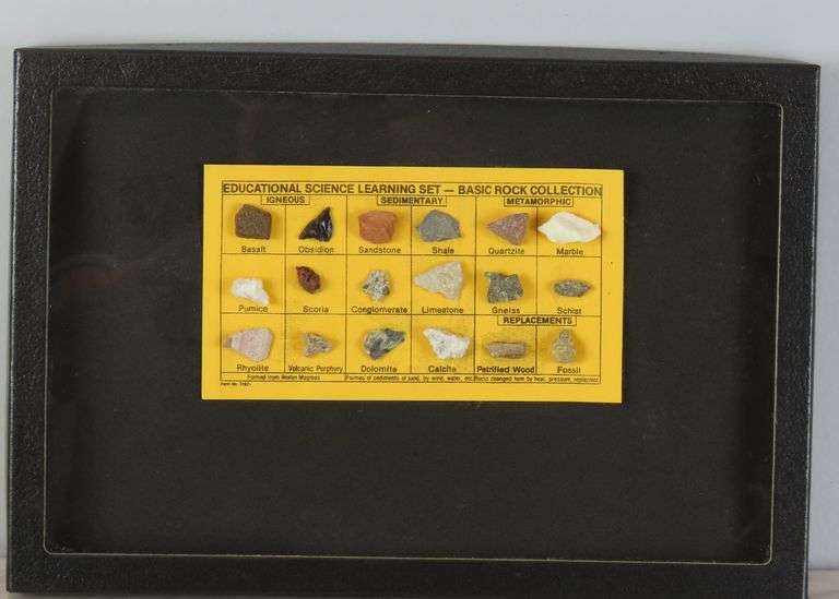 Educational Science Learning Set - Basic Rock Collection in Display ...