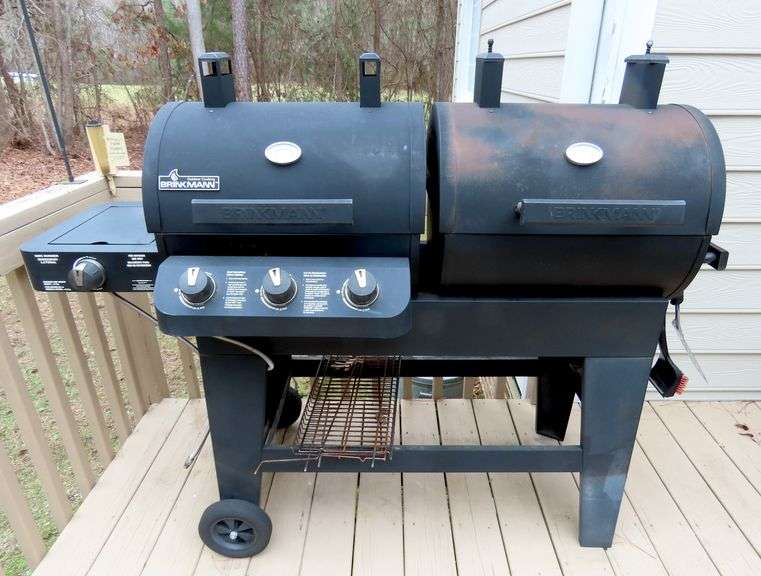 Brinkmann Dual Zone 3-Burner Propane Gas & Charcoal Grill with Side ...