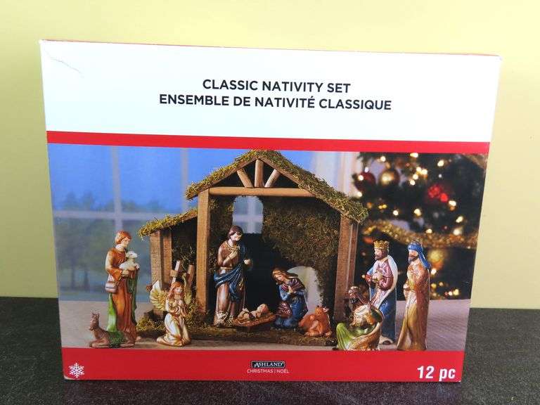 Ashland 12 Piece Nativity Set In Box - GC5 Auctions