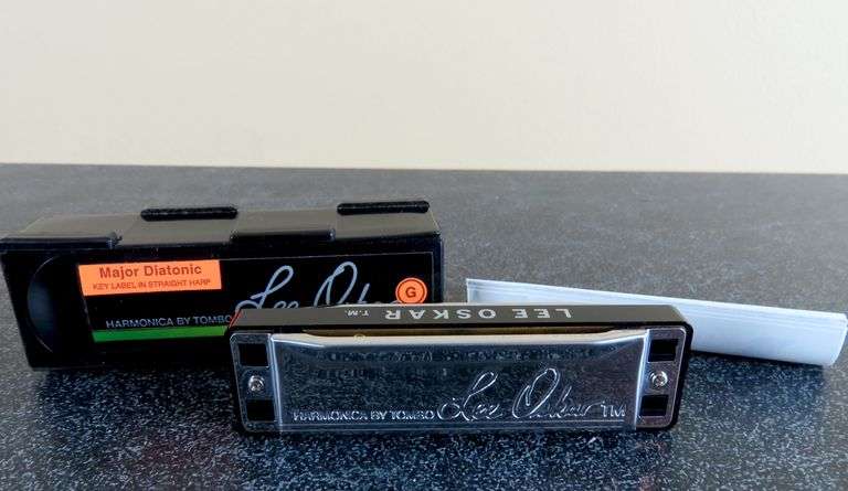 Tombo "Lee Oskar" Major Diatonic Harmonica in G - GC5 Auctions