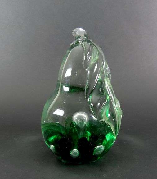 Vintage 1974 Wheatonware Art Glass Pear Paperweight - GC5 Auctions