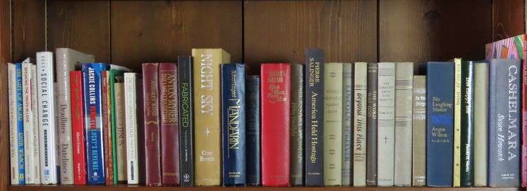 Shelf of Mixed Genre Books - GC5 Auctions