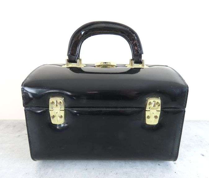 Vintage Bentony Vinyl Locking Make Up Bag with Key - GC5 Auctions