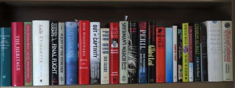 Shelf of Mixed Genre Books - GC5 Auctions