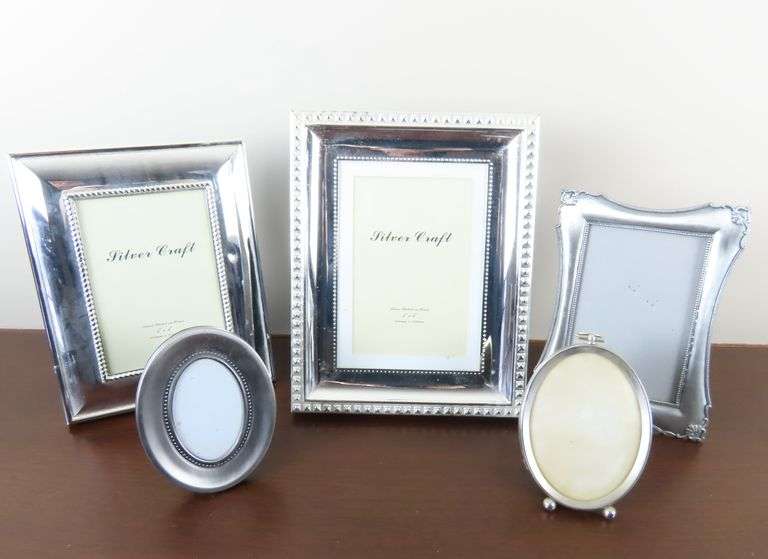 Mixed Lot of Silver Tone Standing Picture Frames - GC5 Auctions
