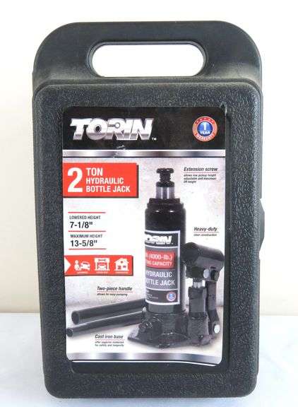 New Torin 2 Ton Hydraulic Jack in Box - GC5 Auctions