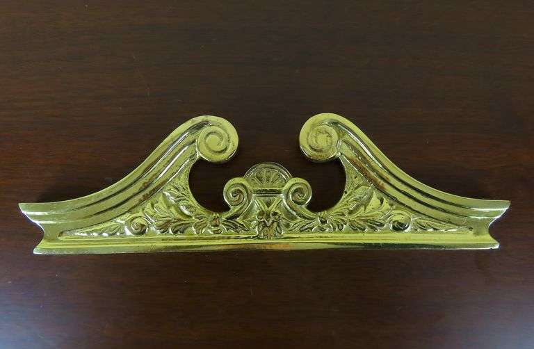 Decorative Brass Accent Pediment - GC5 Auctions