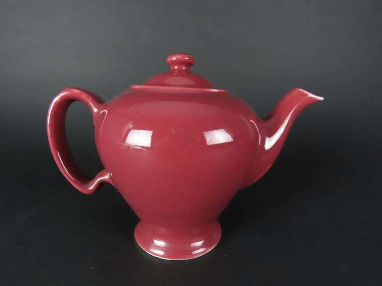 Vintage McCormick Tea Ceramic Tea Pot - GC5 Auctions