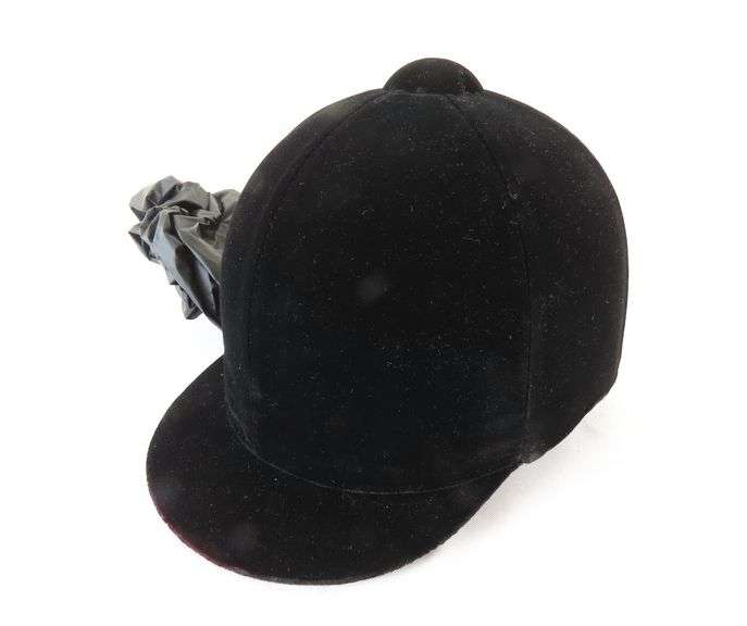 Men's US Pony Club Equestrian Black Velvet Hunt Helmet with Rain Cover ...