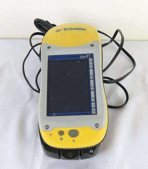Trimble GeoExplorer Handheld GPS Model GEO XT with Charging Base - GC5 ...