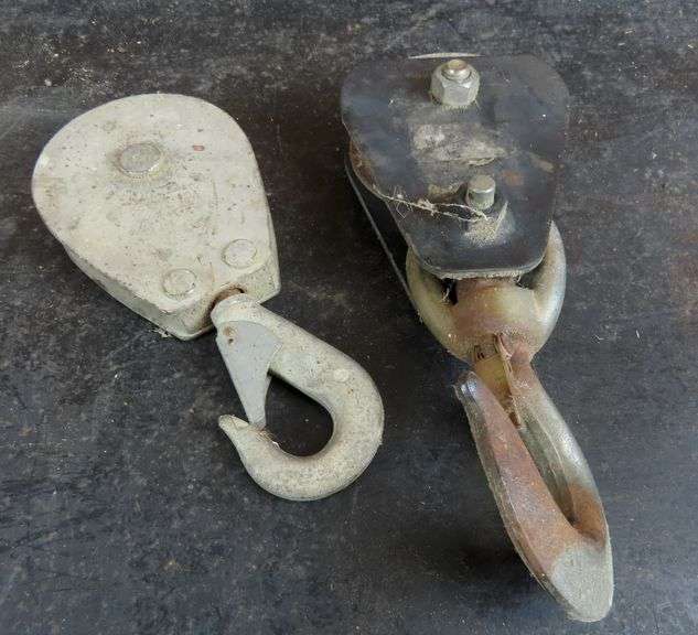 Lot of 2 Heavy Duty Rope Blocks - GC5 Auctions