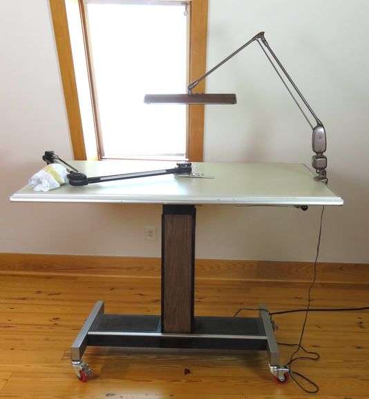 Professional Hamilton Industries Drafting Table with Vemco Drafting ...