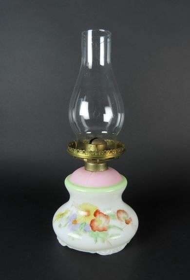 Hand Painted Oil Lamp with Chimney - GC5 Auctions