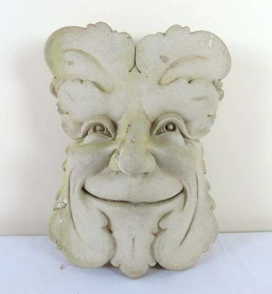 Awesome Cement Wall Hanging - GC5 Auctions