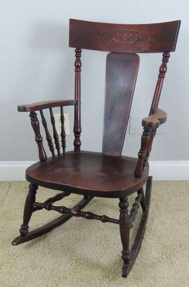 Vintage Wooden Rocking Chair - GC5 Auctions
