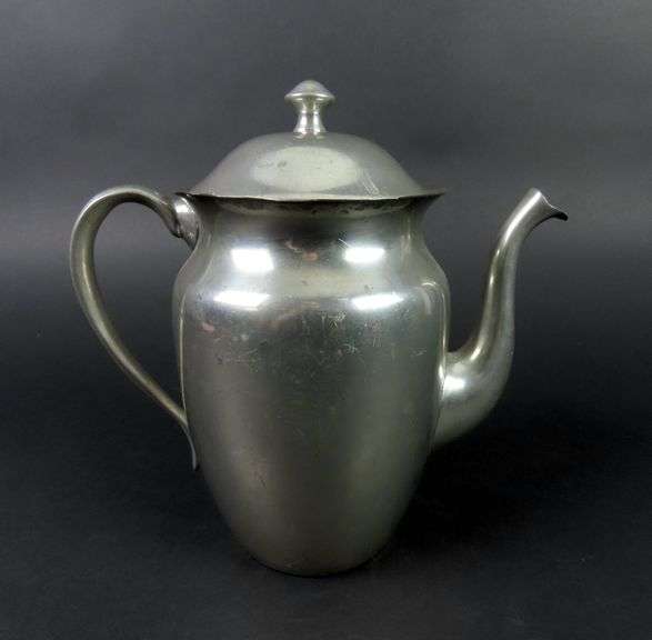 Vintage Cornwall Pewter Teapot - GC5 Auctions