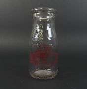 Vintage Pet Dairy Products Half Pint Glass Milk Bottle - GC5 Auctions