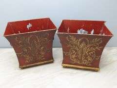 Lot of 2 Painted Metal Cache Pots - GC5 Auctions