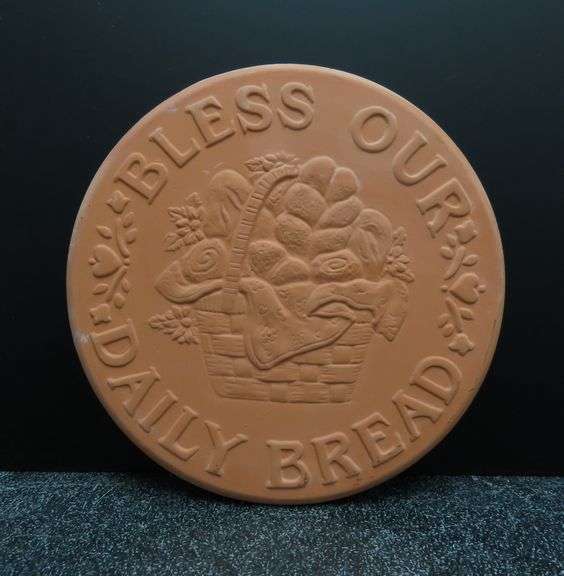 "Bless Our Daily Bread" Terra Cotta Bread Warmer - GC5 Auctions
