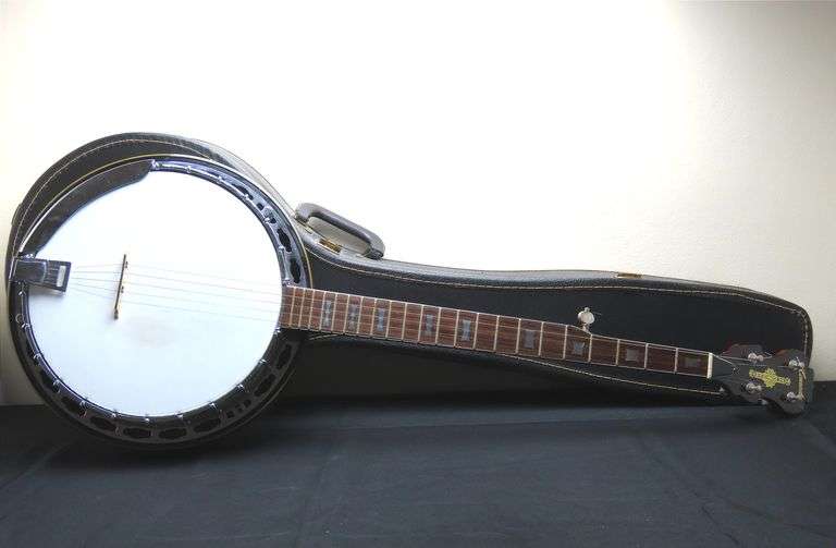 Beautiful Vintage Conrad 5-String Resonator Banjo in Case - GC5 Auctions