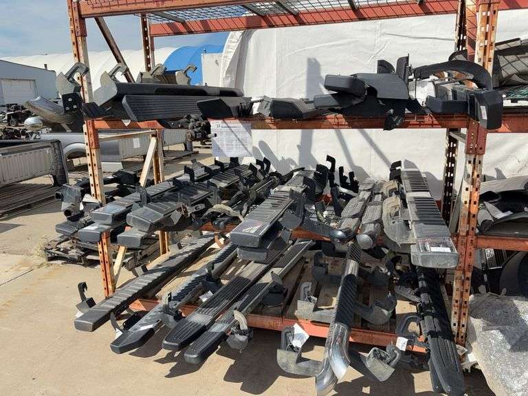 Running Boards (Multiple Make and Model) - Hanna Auctions