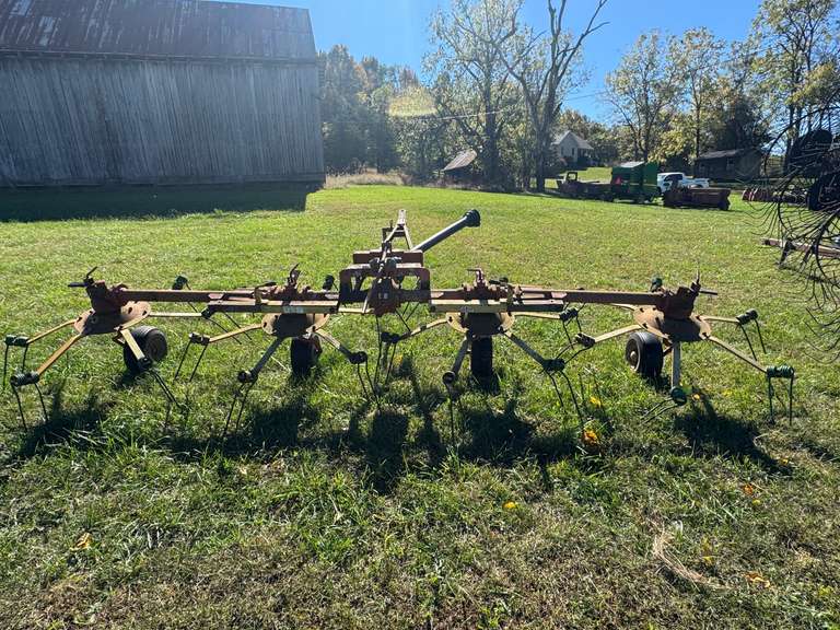 WALTON 4 BASKET TEDDER - Godby Realty & Auction